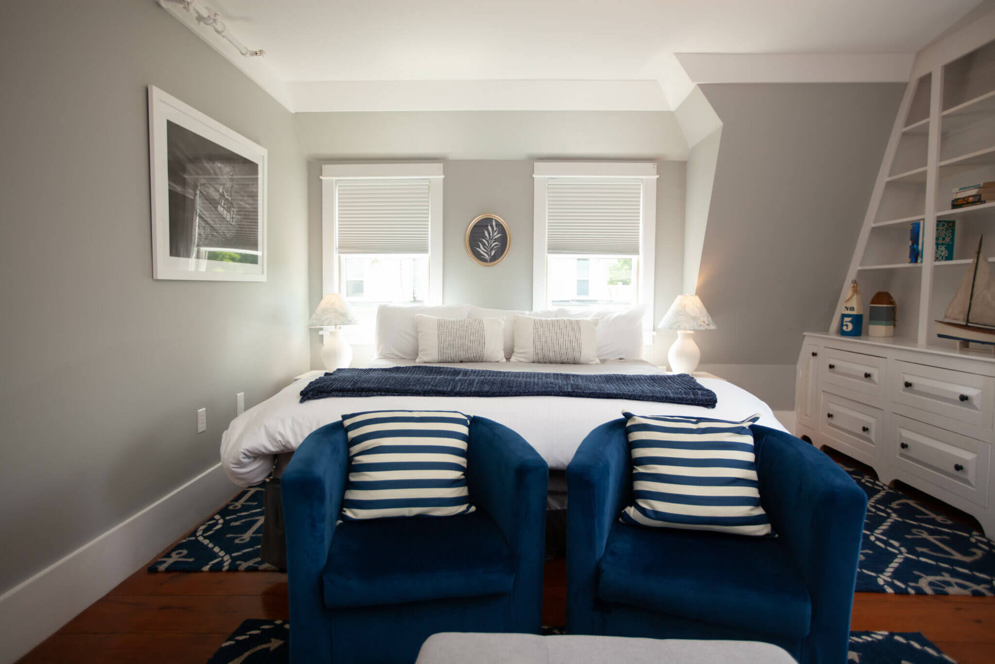 Home - White Sails Inn